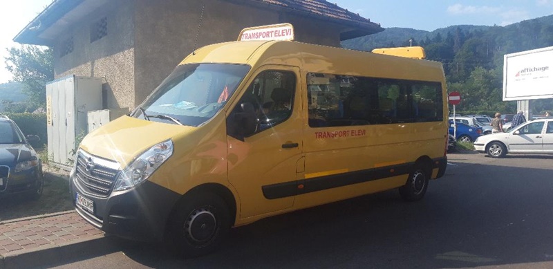 9 localități fără microbuze școlare