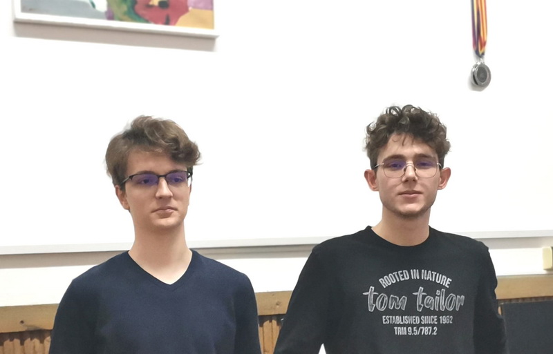 Admiși la Oxford, Alexandru Apostol şi Iancu Matei Scurtu își trăiesc visul