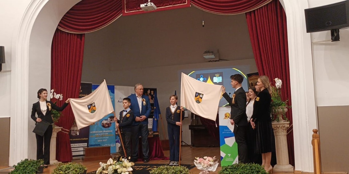 Colegiul Național „Petru Rareș” din Piatra Neamț marchează 155 de ani ...